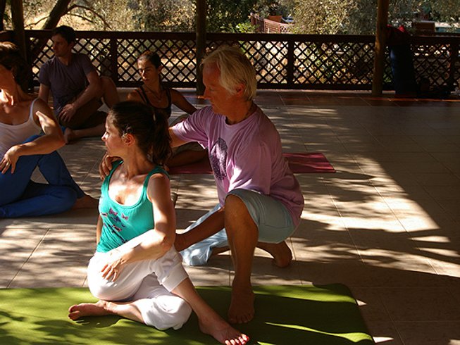 8 Days Huzur Vadisi Yoga Retreat in Aegean, Turkey - BookYogaRetreats.com