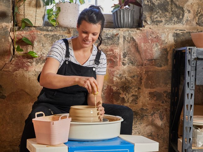 6 Day Pottery Retreat with Elizabeth Bell in Toulouse Countryside ...