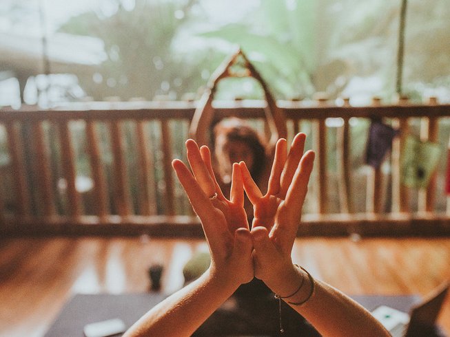 7 Day Alive + Awake Beach Retreat in Playa Dominical - BookYogaRetreats.com
