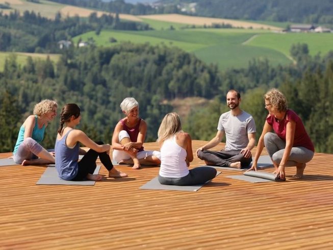 5 Tage Elemental Flow Yoga Retreat mit Andrea Rainer in Altenfelden, Mühlviertel ...