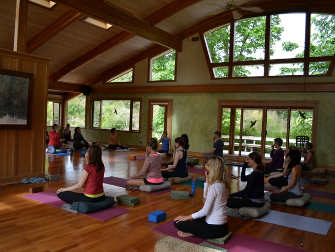 4 Days Farm Meditation and Yoga Retreat in Canada - BookYogaRetreats.com