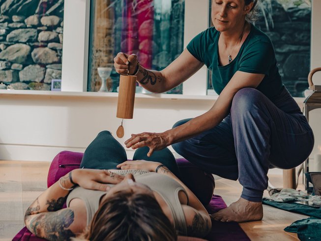 4 Day Yoga & Sacred Sound Retreat in Lake District, England - Tripaneer.com