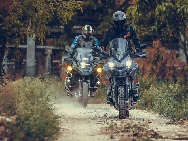 26 Day New Zealand Adventure Guided Motorcycle Tour - Tripaneer.com