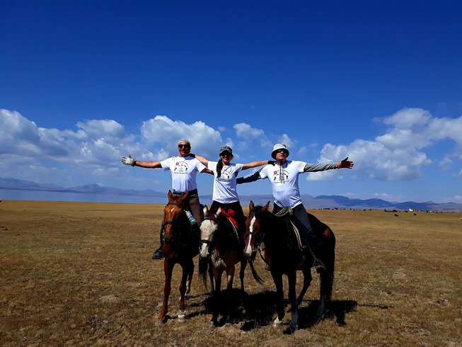 11 Day Epic Horse Riding Tour in Kyrgyzstan with Lakes, Mountains ...