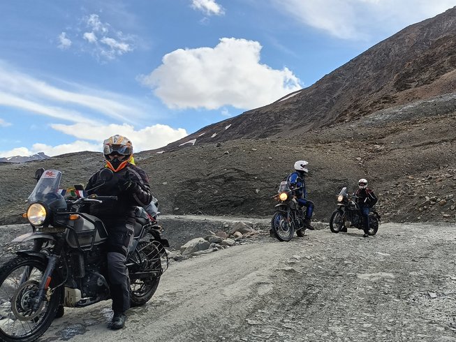 8 Day Best Of Indian Himalayas Guided Motorcycle Tour - Tripaneer.com