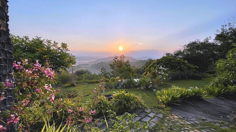 20 Day Yoga and Ayurveda Retreat in Kerala, India - BookYogaRetreats.com