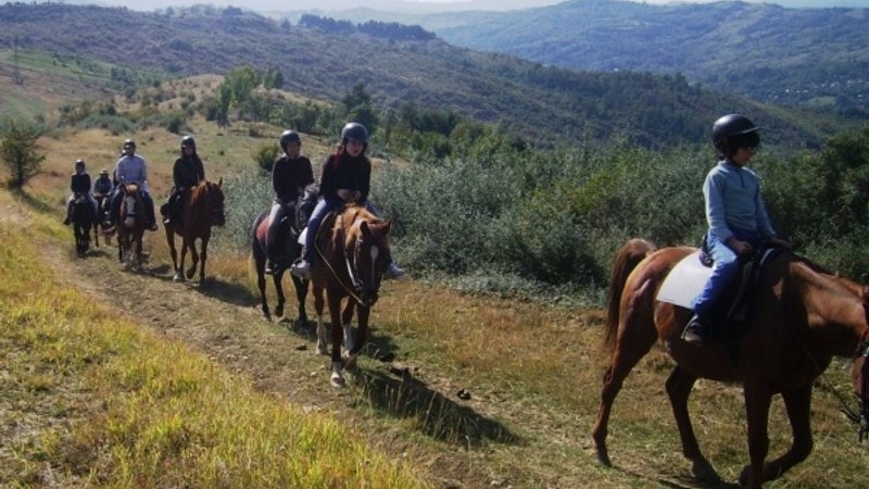 7 Days Horseback Riding Holiday for Intermediate and Advanced Riders in ...