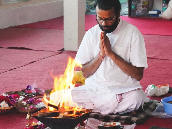 8 Day 100-Hour Organic Metamorphosis Yoga Teacher Training in Zollino ...