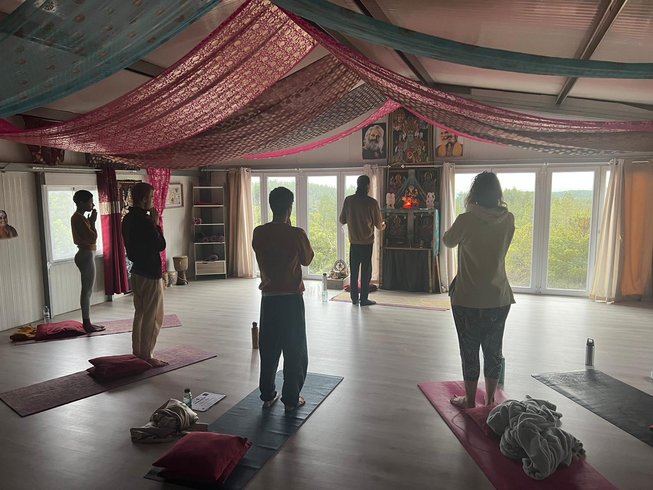 8 Day Ashram Experience Yoga Retreat in Castelo Branco ...