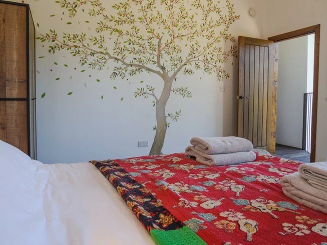 3 Day Wellness and Yoga Retreat in the Countryside of Abergavenny ...