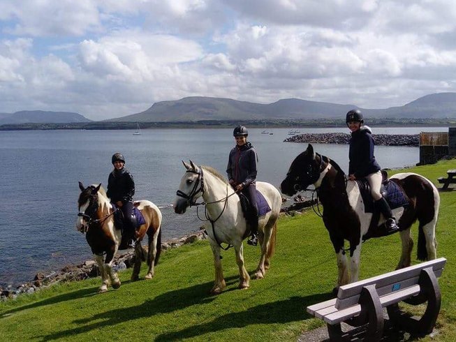 4 Day on The Wild Atlantic Way with Beach Horse Riding Trails in ...