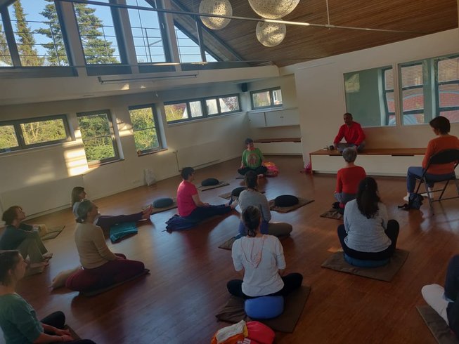 12 Day Meditation Retreat with Shiv Mathur in Pune - Tripaneer.com