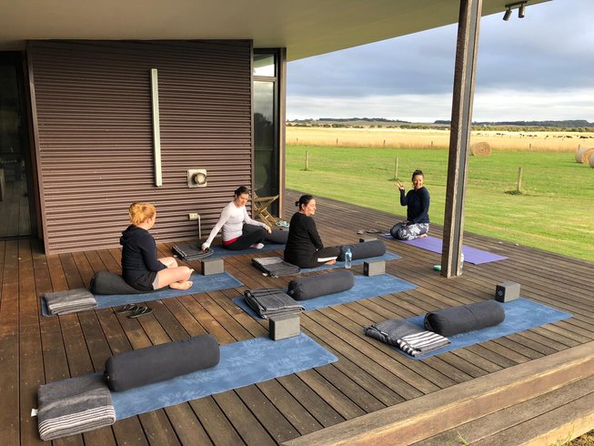 4 Days Luxury Small Group Yoga Retreat in Victoria, Australia ...