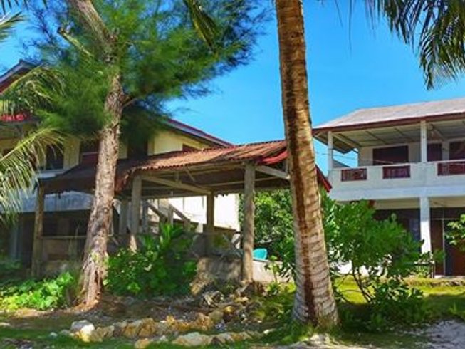 Hotel Toho Nias in Nias, Indonesia - BookSurfCamps.com