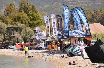 PureKiteLife, Grecia