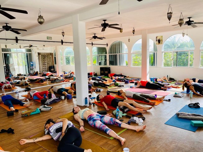 7 Day Yoga Retreat with Lily Dwyer Begg in Puerto Morelos, Quintana Roo ...