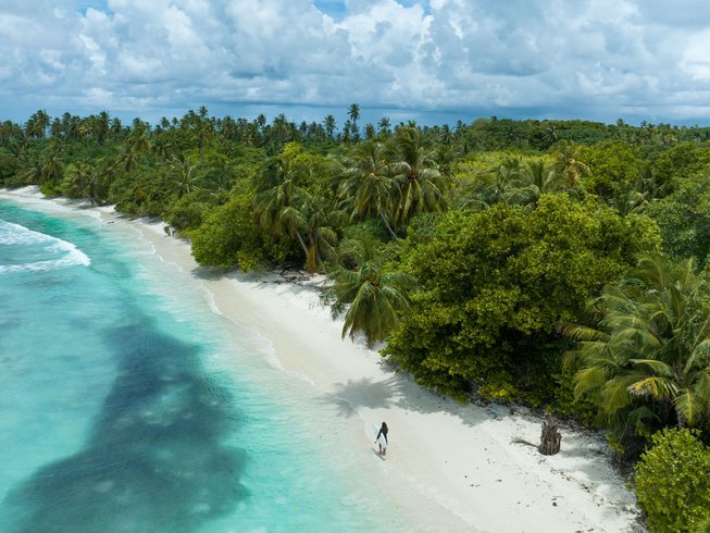 8 Day Stay and Learn to Surf in Thaa Atoll, Thimarafushi for Beginners ...